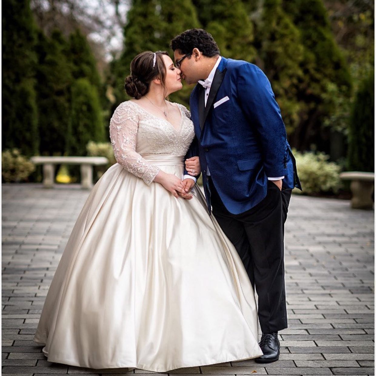 Avenue 22 Bridal