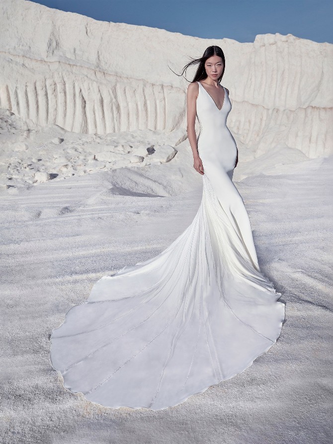 Atelier Pronovias Sunshine Wedding Dress | Avenue 22 Bridal Toronto